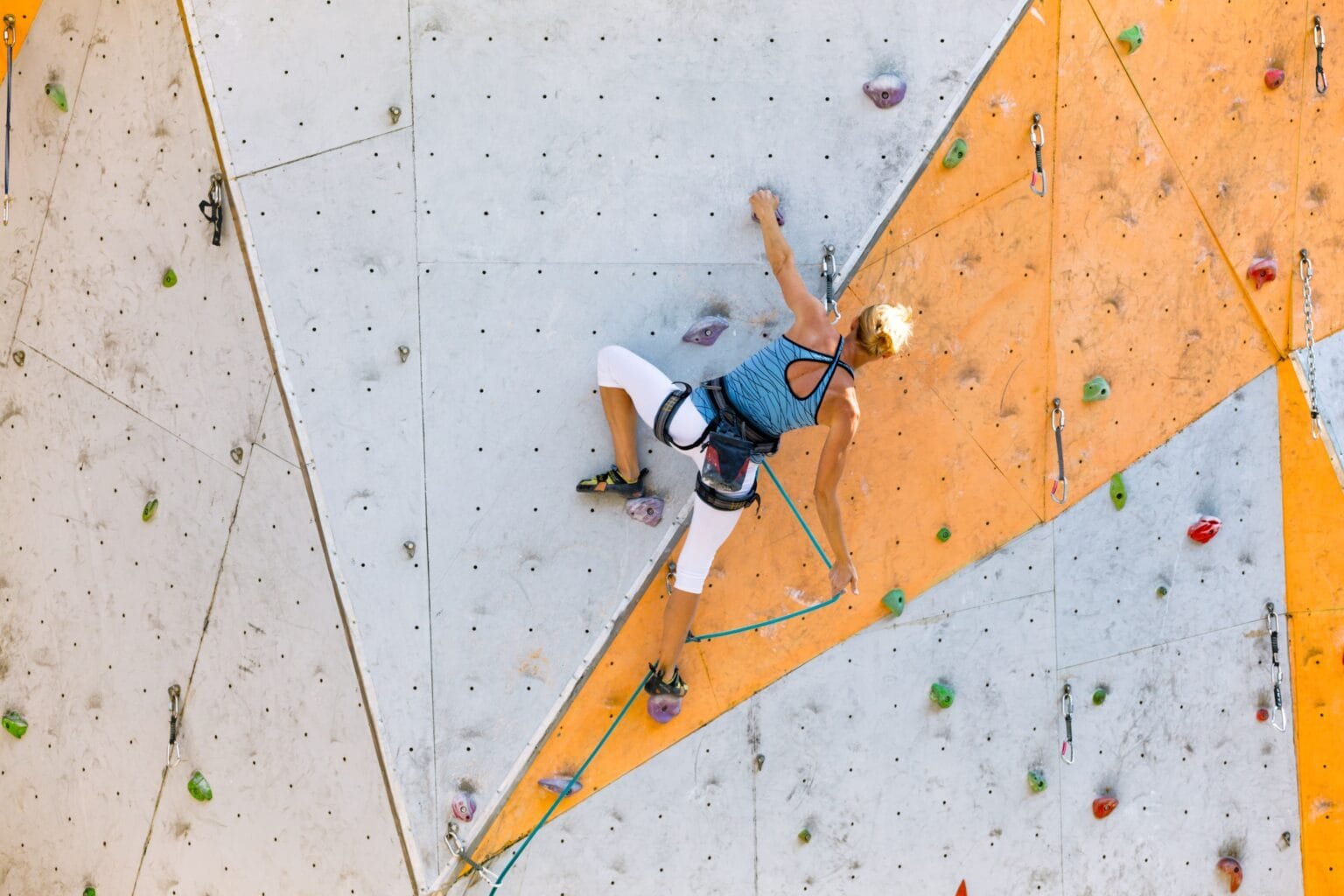 Pilates for climbers – core and shoulder stability exercises.